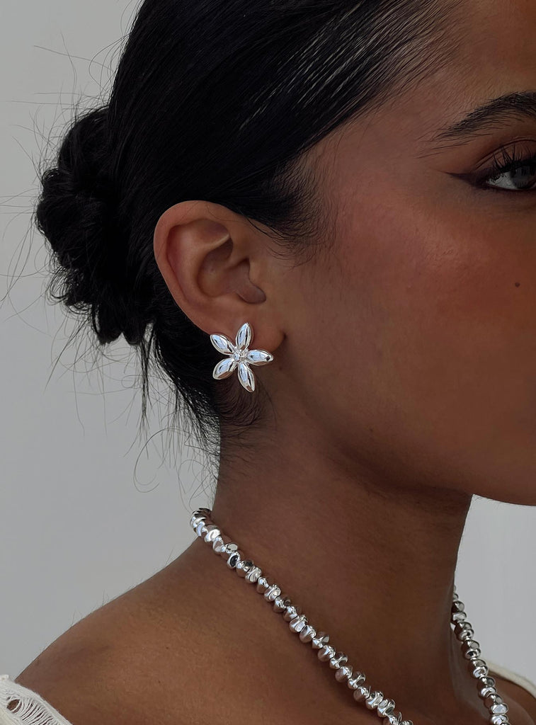 Torquil Earrings Silver | Princess Polly