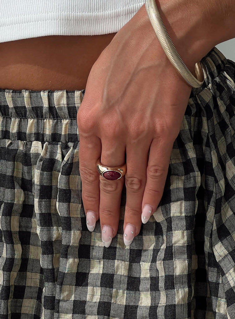 The Gamble Ring Gold / Red | Princess Polly