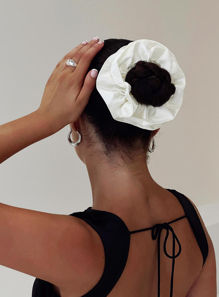 Probz Scrunchie Pack Black / White | Princess Polly