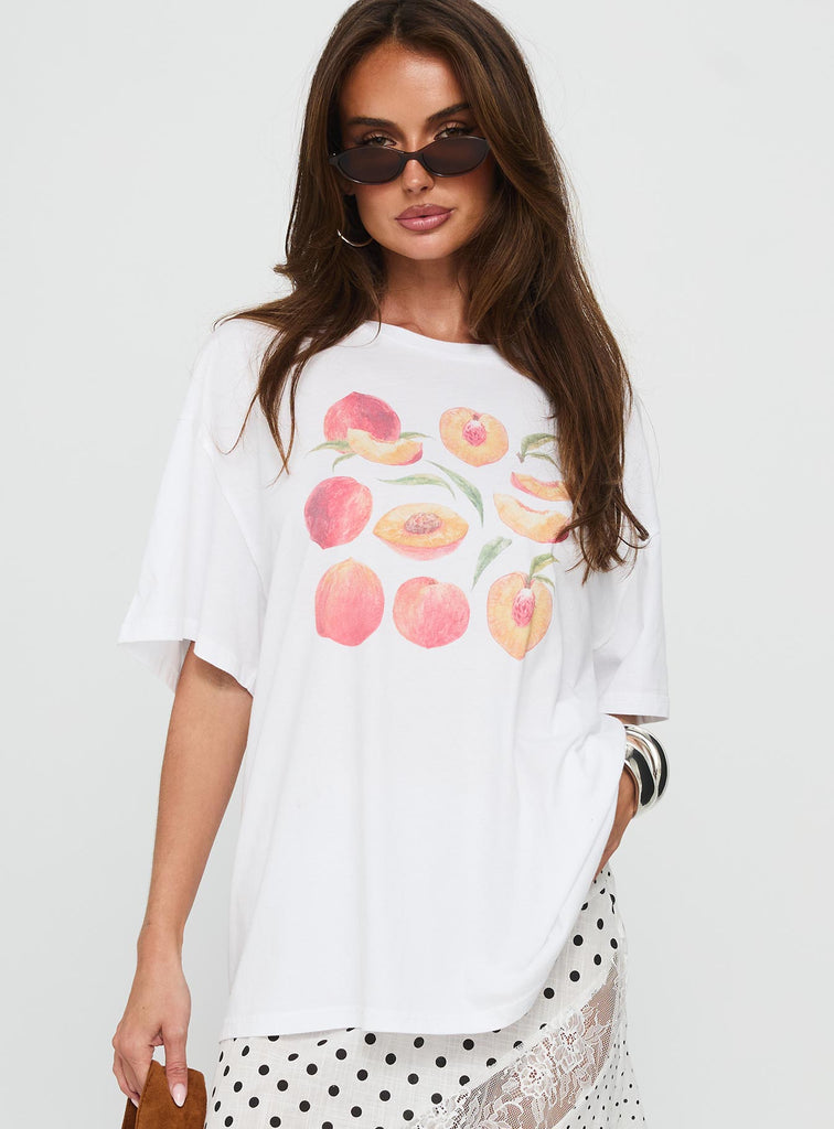 Sweet peach oversized graphic top white | Princess Polly