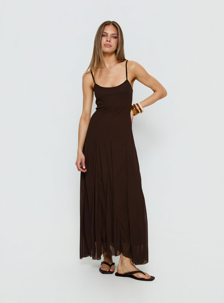 Janeira Pleat Maxi Dress Chocolate | Princess Polly