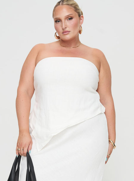 Princess Polly Curve