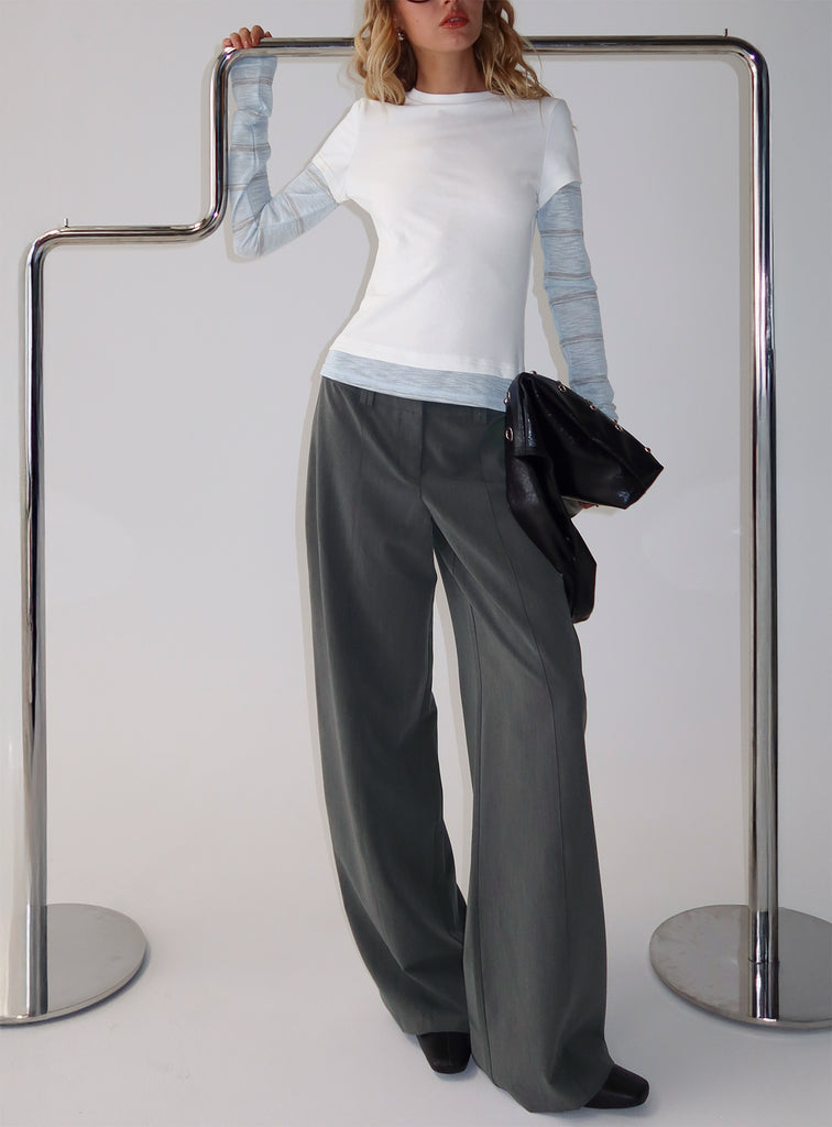 Sarito Low Rise Straight Leg Pants Grey | Princess Polly