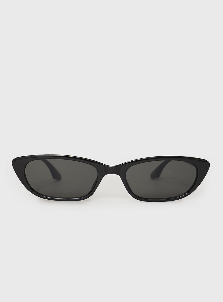 Future Sunglasses Black | Princess Polly
