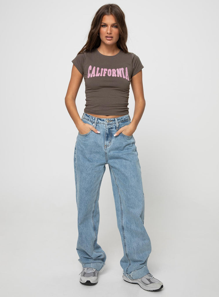 Destination California Tee Charcoal | Princess Polly