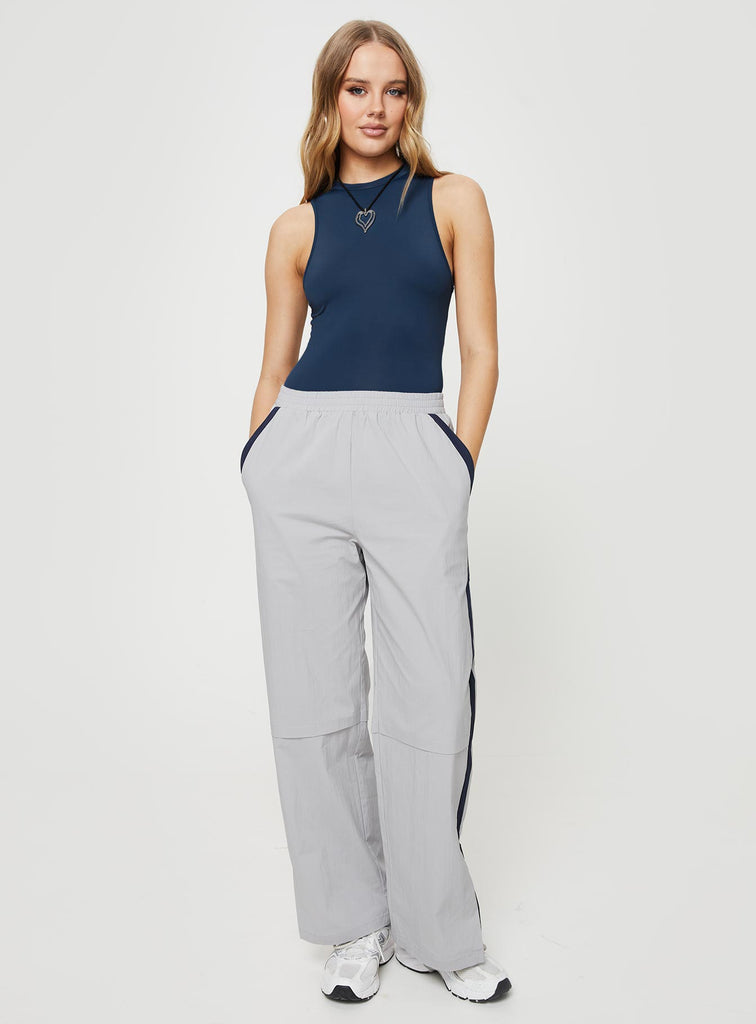 Keene Top Navy | Princess Polly