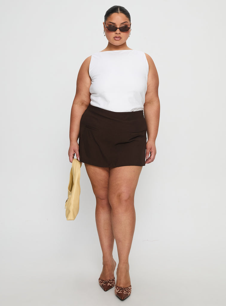 Anette Skort Chocolate Curve | Princess Polly