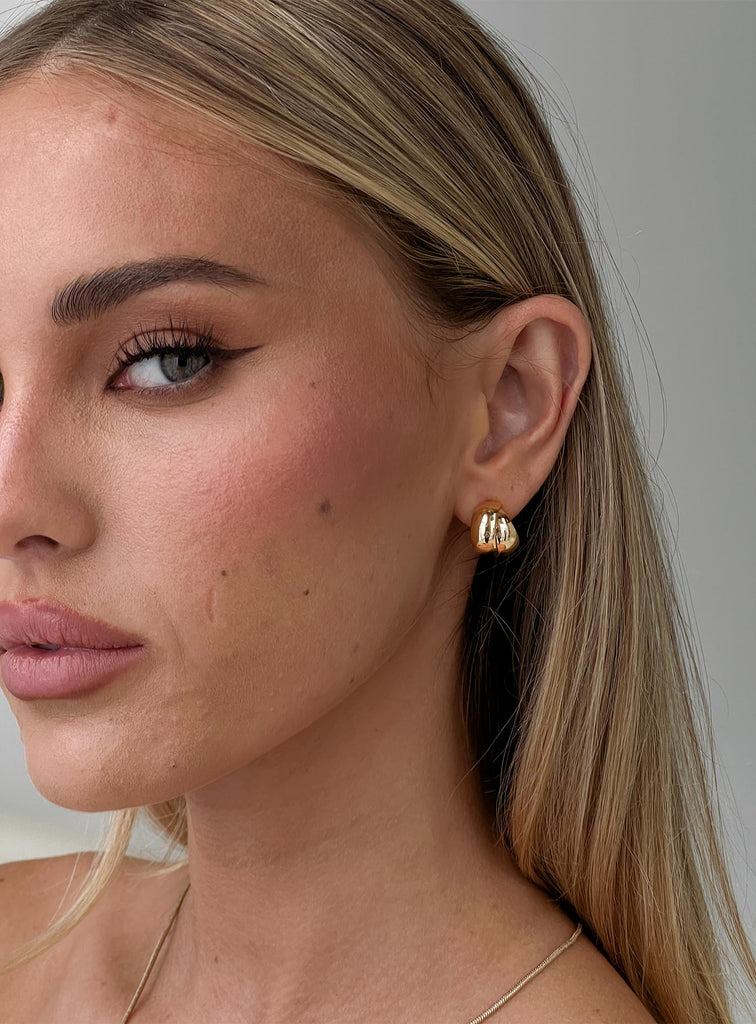 Beck And Call Earrings Gold | Princess Polly