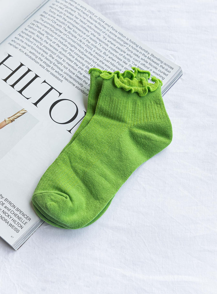 Ribbed Ruffle Socks Matcha | Princess Polly