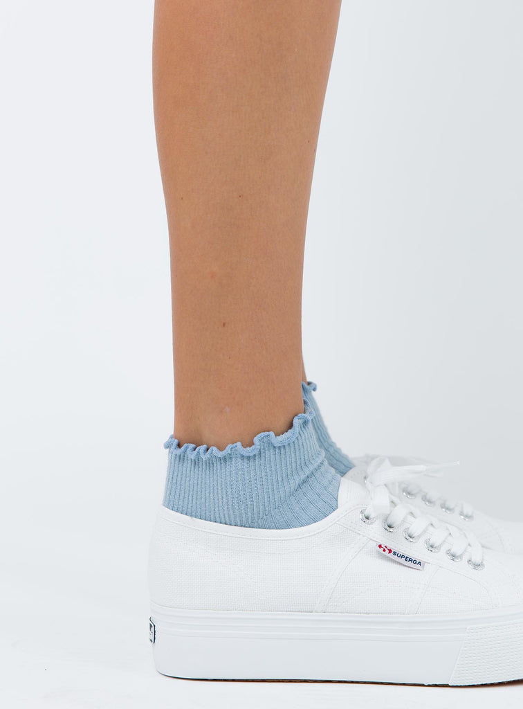 Ribbed Ruffle Socks Baby Blue | Princess Polly