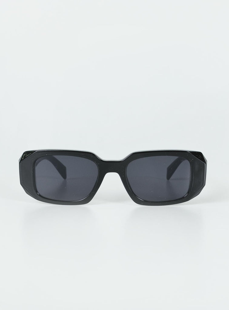 Gabrysia Sunglasses Black | Princess Polly
