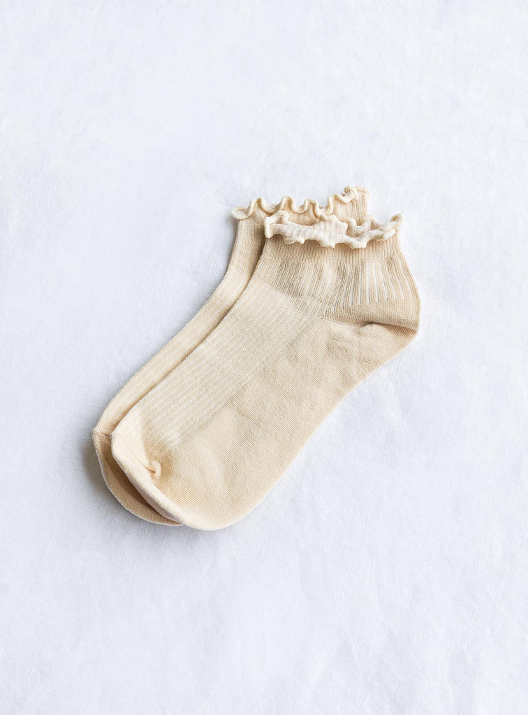 Ribbed Ruffle Socks Cream | Princess Polly