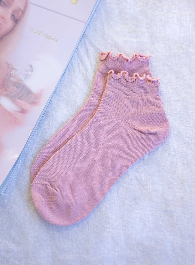Ribbed Ruffle Socks Baby Pink | Princess Polly