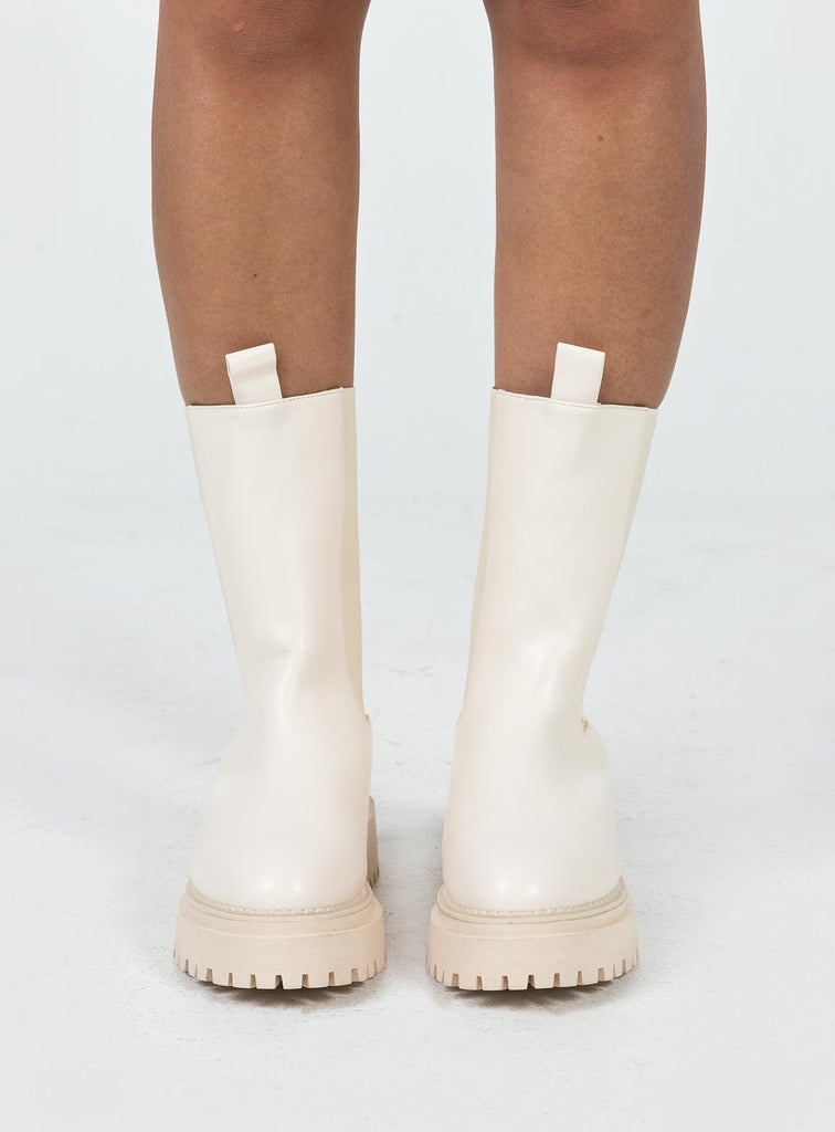 Baker Boots Vanilla | Princess Polly