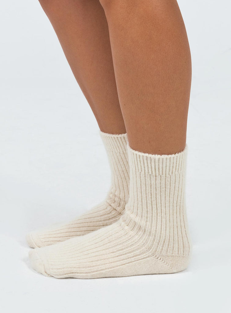 Razan Socks Beige | Princess Polly