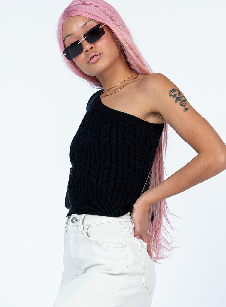 Ethan Top Black | Princess Polly