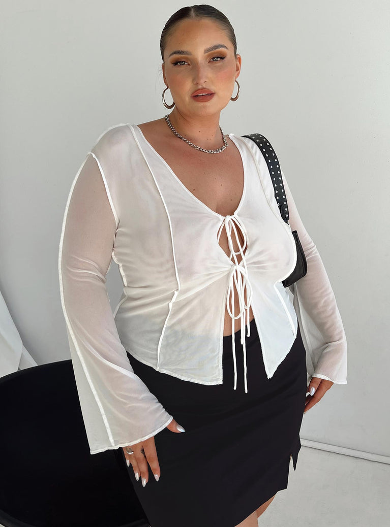 Mereba Long Sleeve Top White Curve