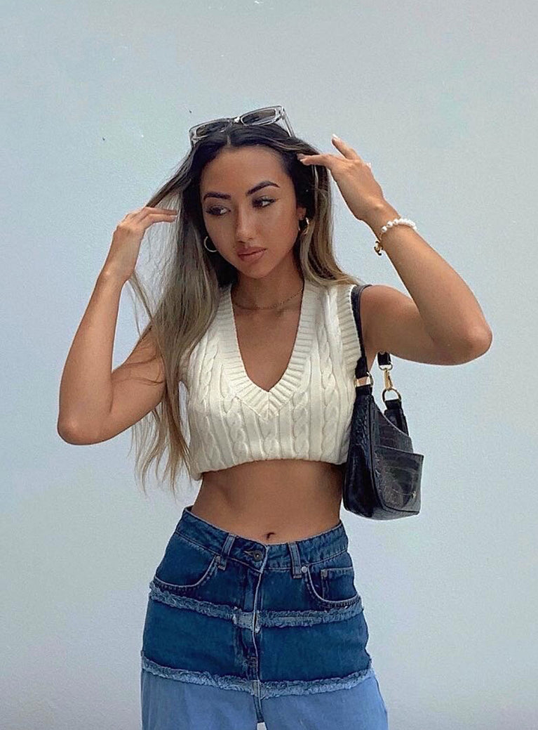 Sydney Cropped Sweater Vest Cream | Princess Polly USA